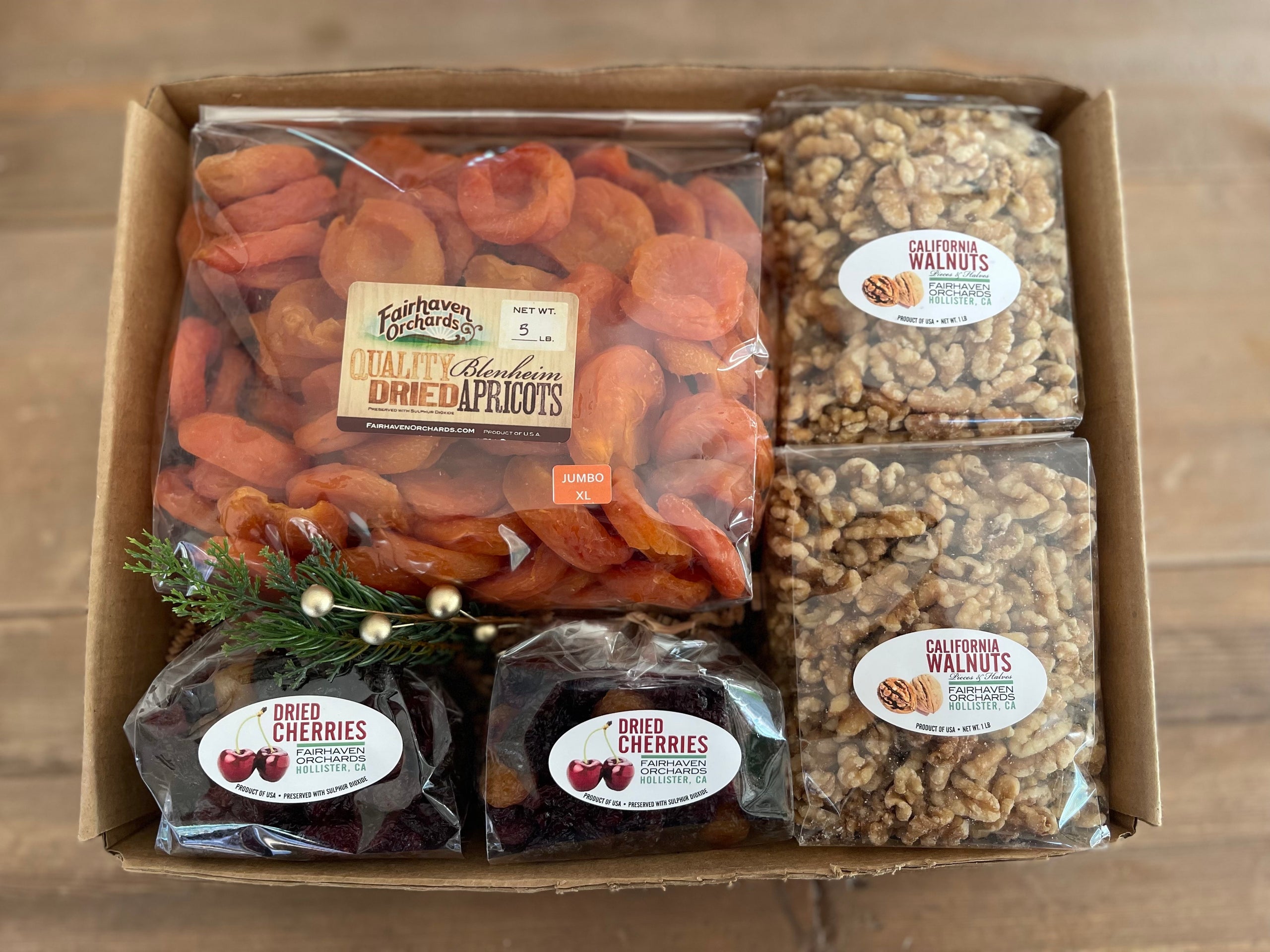 The Grand Holiday Harvest Gift Box | Fairhaven Orchards